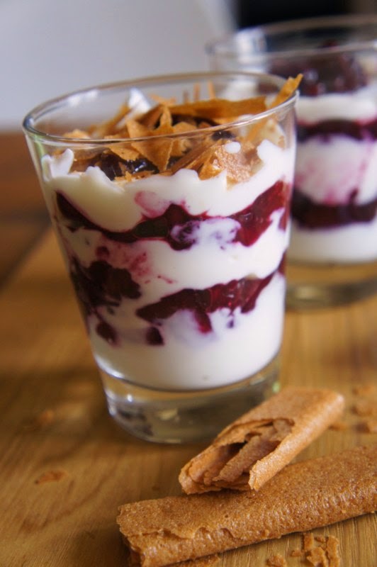 Gourmandises et Merveilles: Verrines toutes légères aux fruits rouges ...